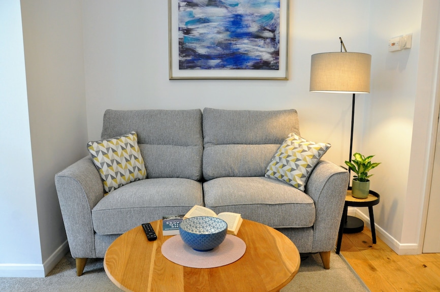 Limekiln - Immaculate Serviced Apartment - テルフォード