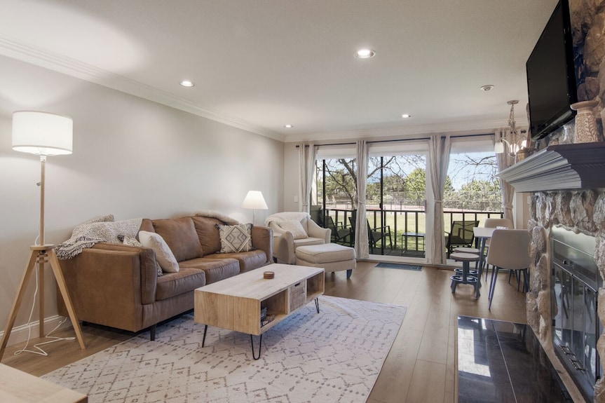 Shanty Creek Condo - Pool/beach Club Privileges ️, ,, ️,& More - Torch Lake, MI