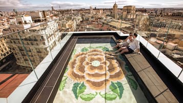 Piscina exterior sazonal