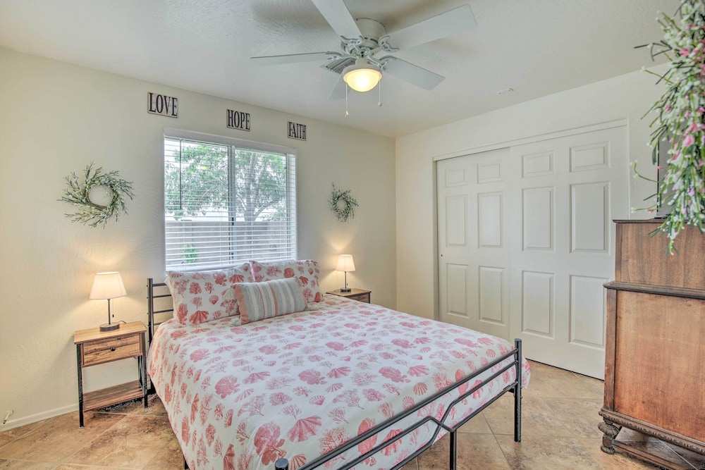Sunny Yuma Retreat W/ Private Pool & Grill! - Yuma, AZ