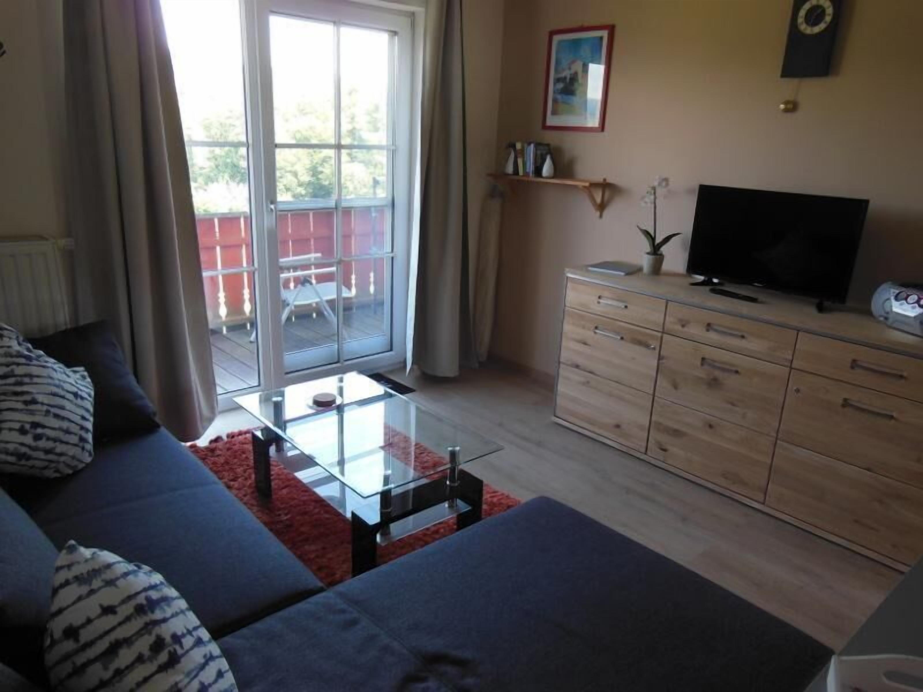 Spacious Two-room Apartment For Up To 4 People With Its Own Balcony Or Terrace - Viechtach