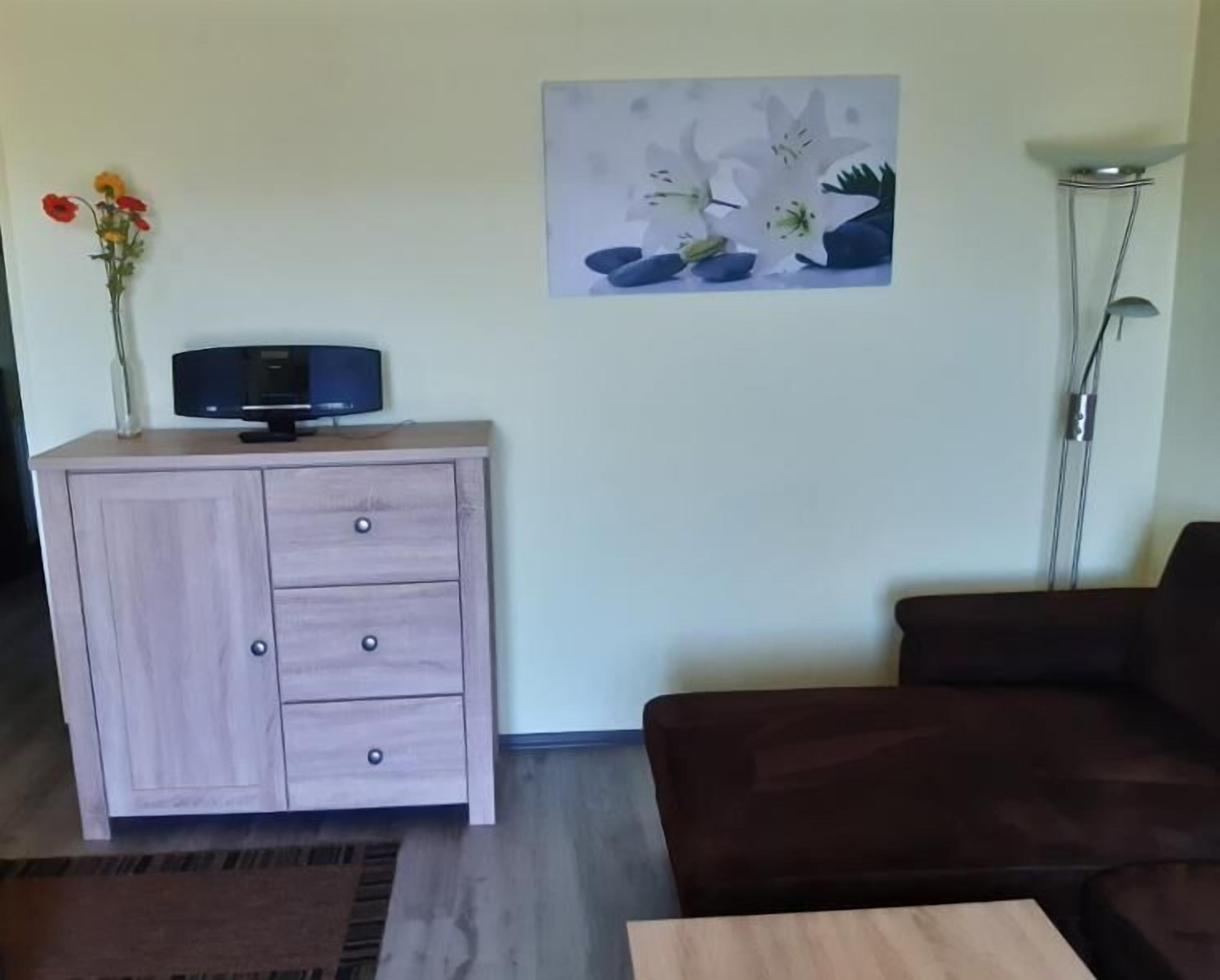 Cozy Two-room Apartment For Up To 4 People With Its Own Balcony Or Terrace - Viechtach