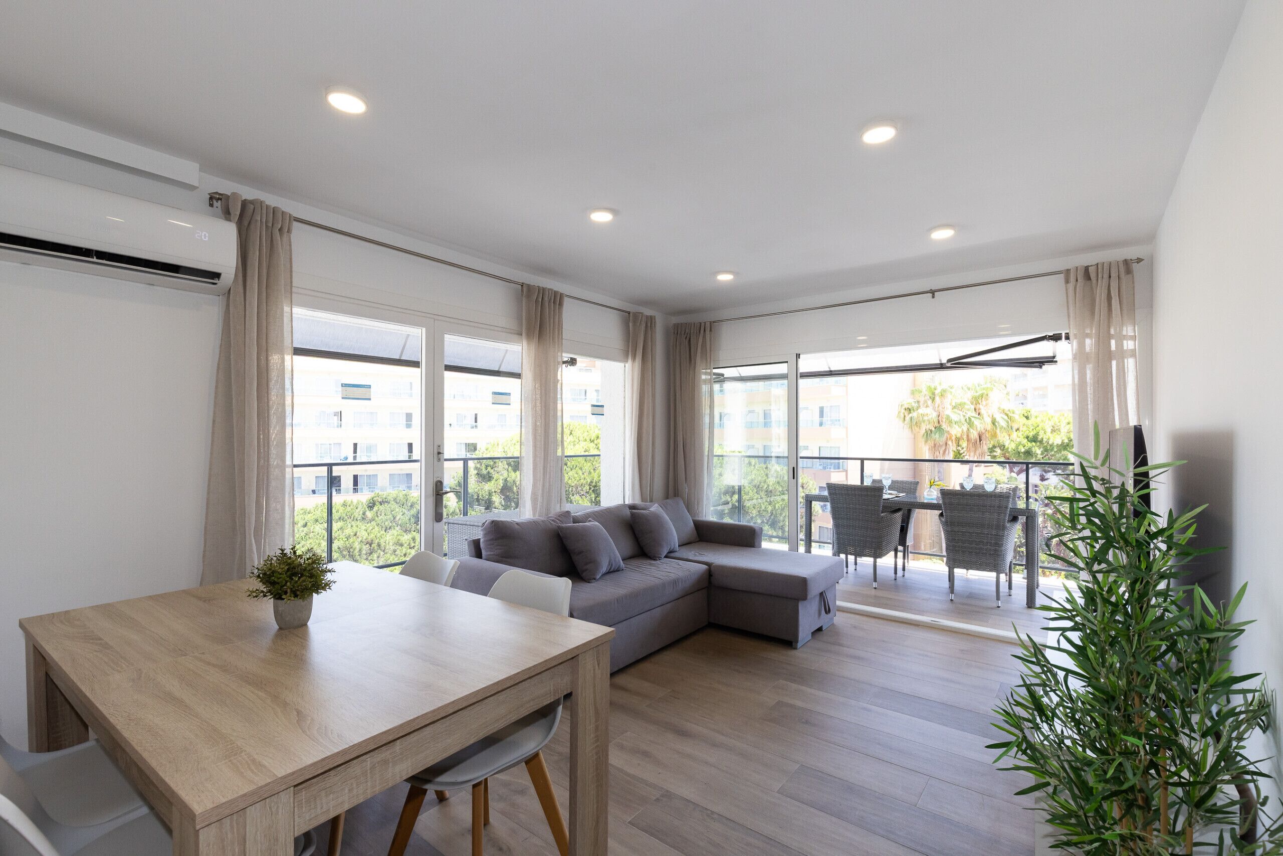 Refurbished Apartment In The Cliffs Area - Uhc Ondina - Reus