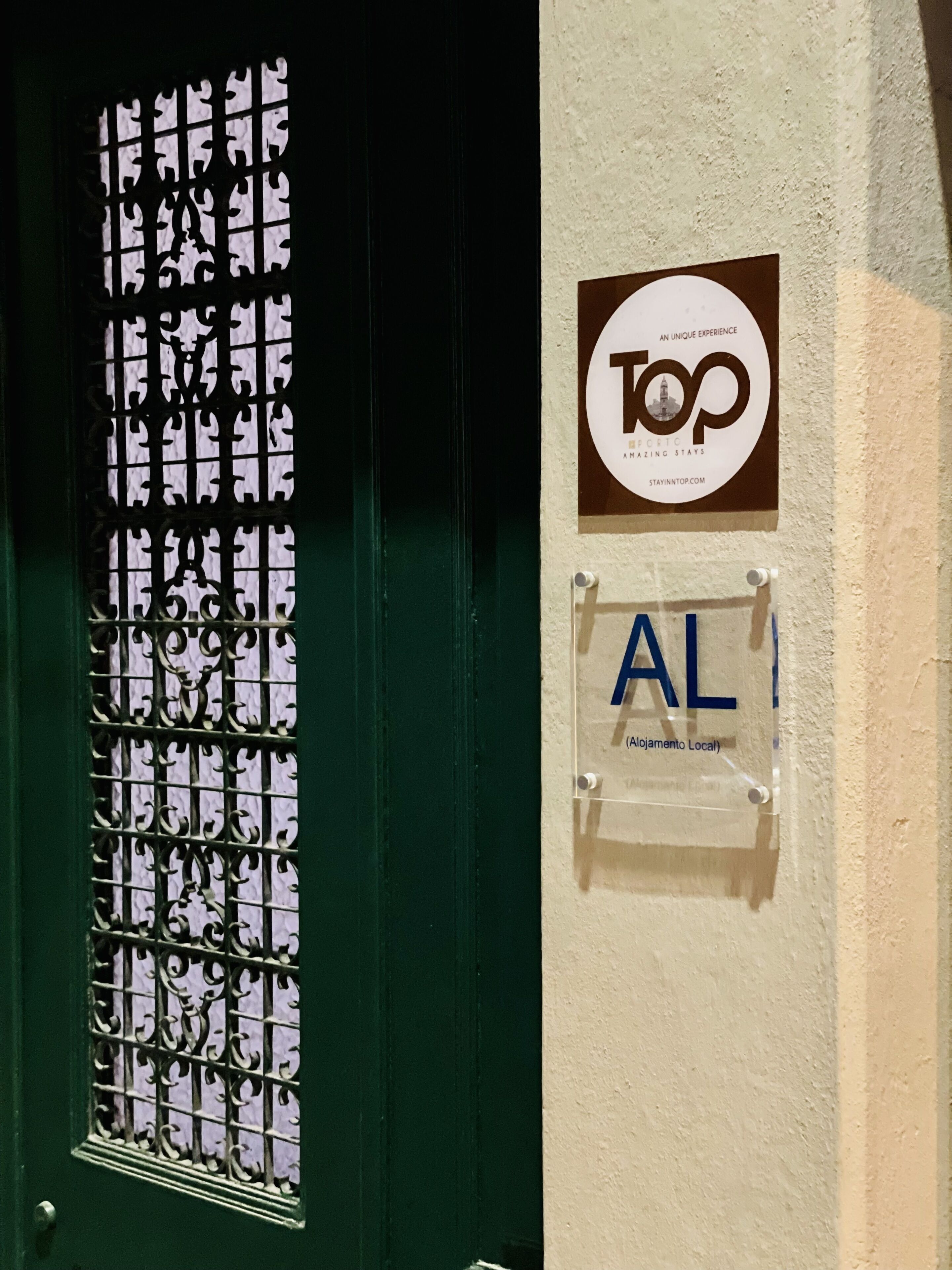 Fachada da propriedade