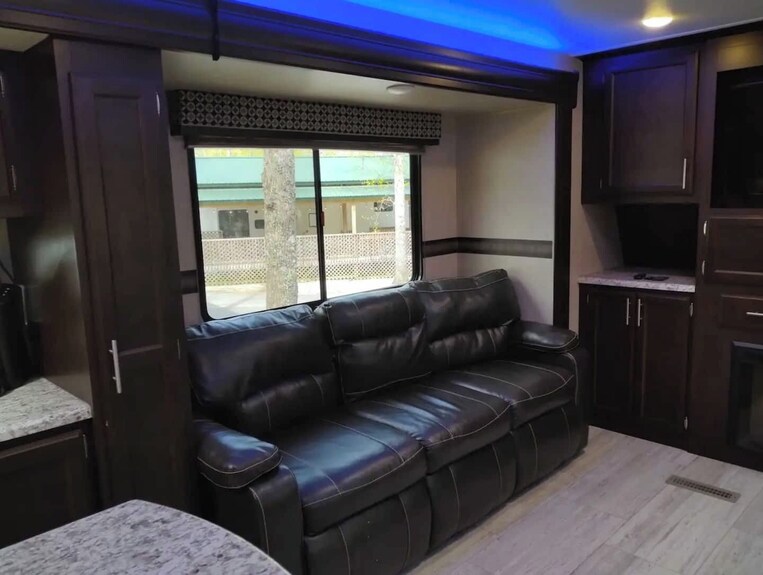 Modern Camper In The Smokies - Tennessee