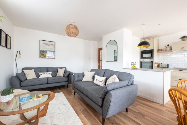 End House Inverness - Inverness