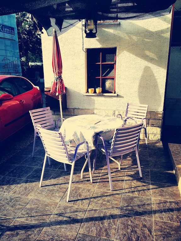 Cheerful Big House With A Garden - Zagreb