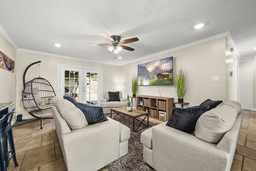 Free Night! Sleeps 14! Private Pool, Hot Tub - Houston