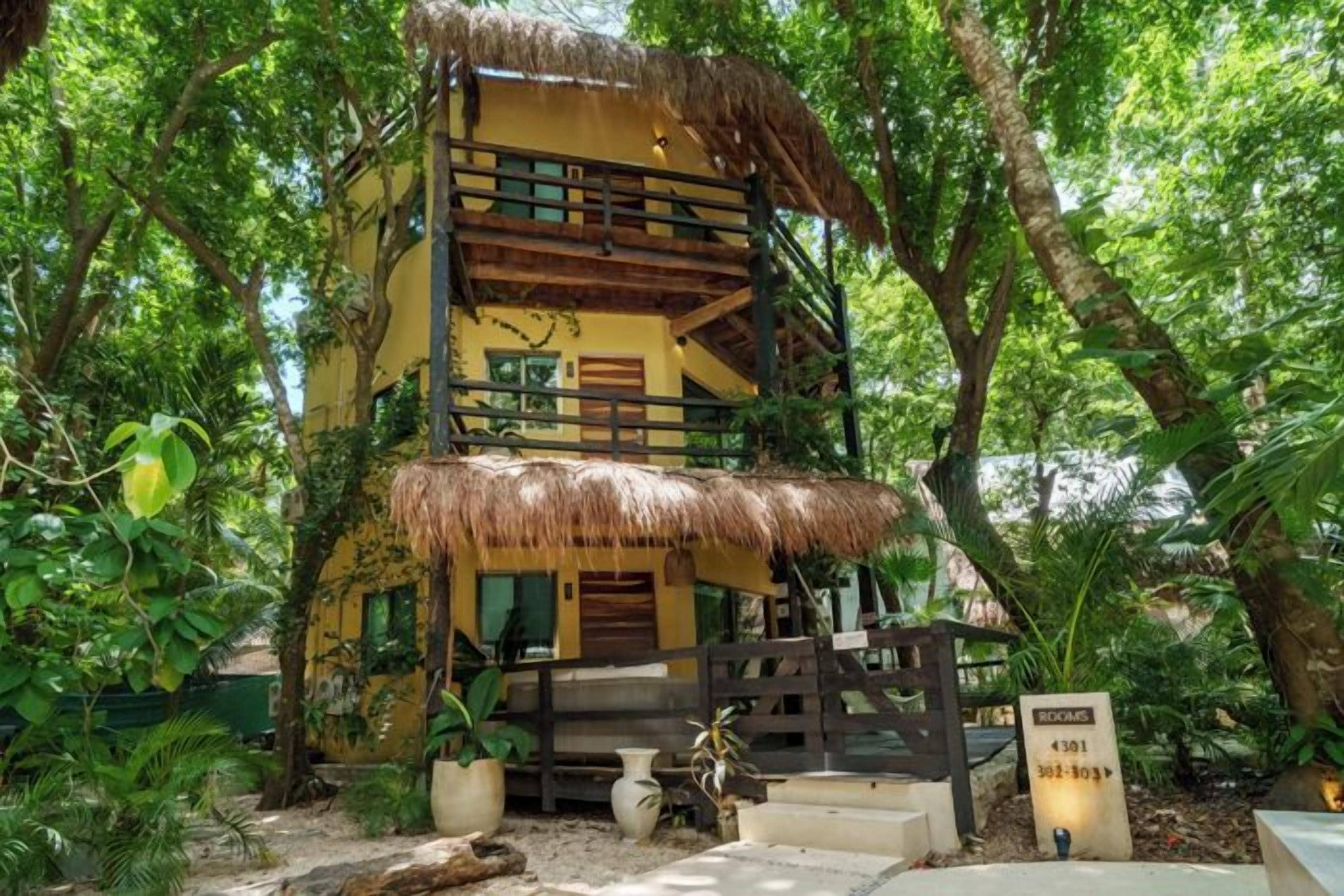 Fachada da propriedade