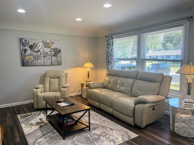 Private Pool And Hot Tub Close To Frankenmuth - 프랑켄머스