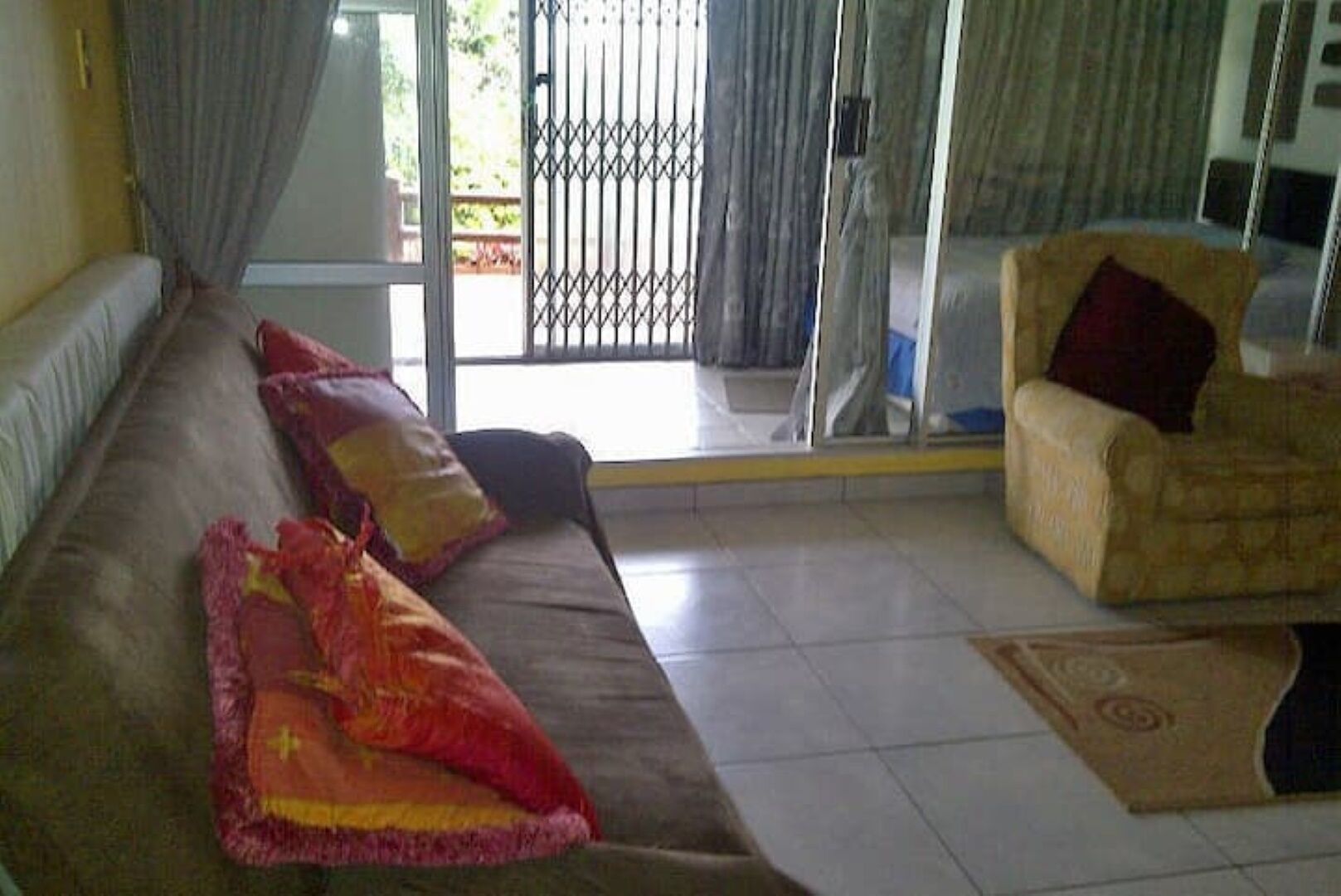 Wake Up To The Sound Of The Waves!1bedroom,sleeps4.on The Beach - eMdloti