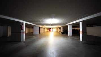 Estacionamento sem assistência (pago) (EUR 15 por noite)