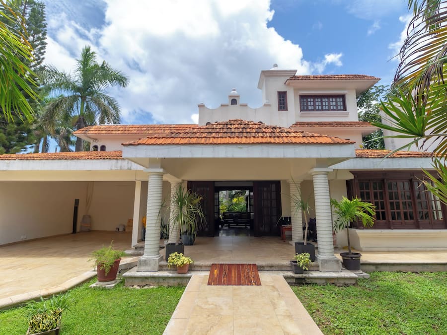Fachada da propriedade