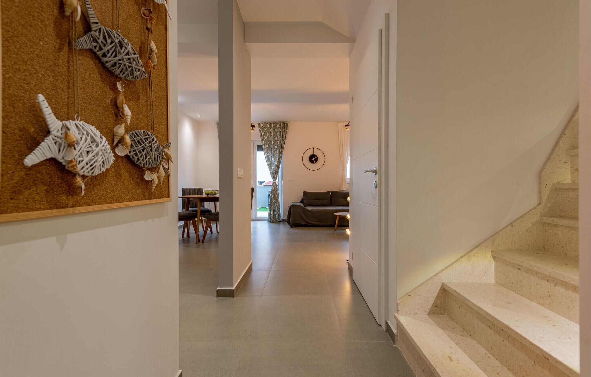 Wunderschöne 3-zimmer-wohnung In Vrsi - Nin