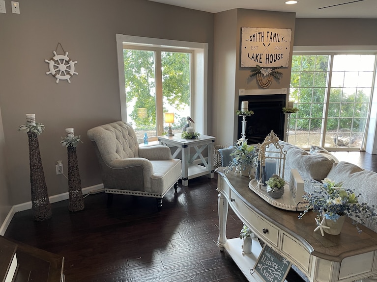 Lake Life At Its Best, Home On Ky Lake. Amazing Sunrises! Near Moors Resort. - Kentucky Lake