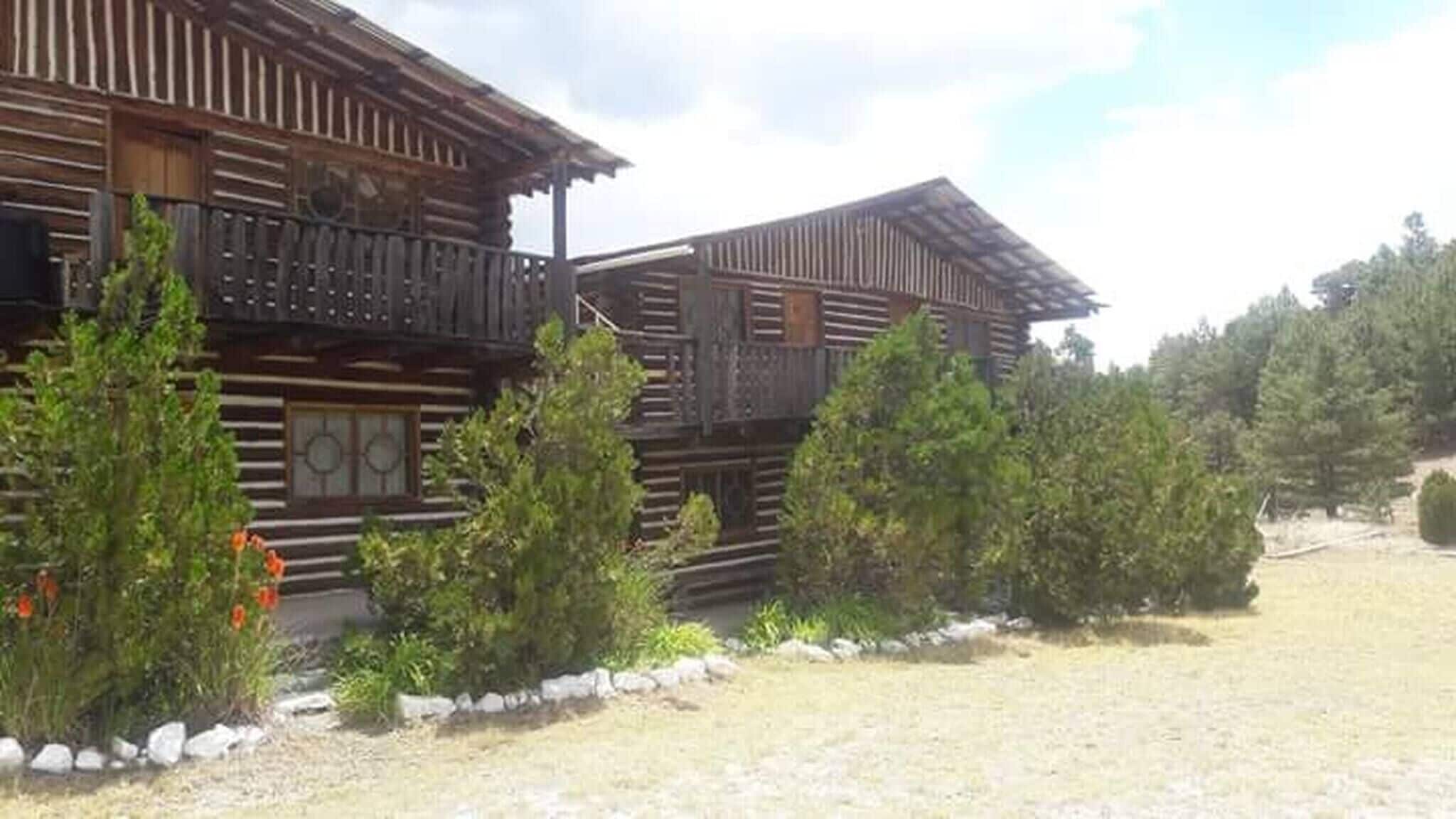 Dormitório compartilhado, 4 quartos, para fumantes, sacada | Fachada