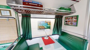 Apartamento, 1 quarto, fumadores, piscina privativa | Sala de jantar