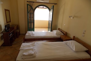 Apartamento, 1 quarto, fumadores, varanda | 1 quarto, ferro/tábua de engomar