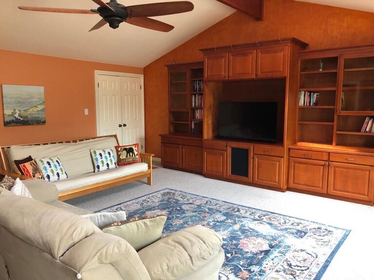 Charming Cupertino Retreat: Spacious Home Near Apple Hq, Dining And Shopping! - Cupertino