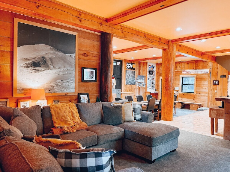 Stunning Custom Bld-riverside-pet/family Friendly - New Hampshire (State)