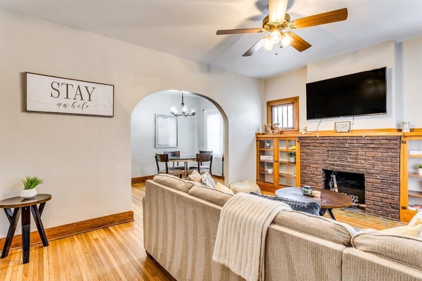 Nearby Local Hospitals + W/d - Travel Nurse Oasis! - Wichita