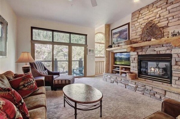 Casa (Northstar Townhomes in Keystone 2 Bed) | Exterior