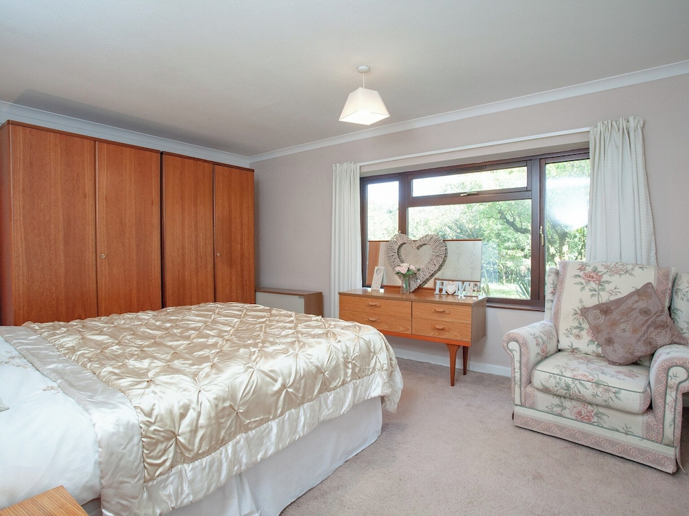 3 Bedroom Accommodation In Colyton - シドマウス