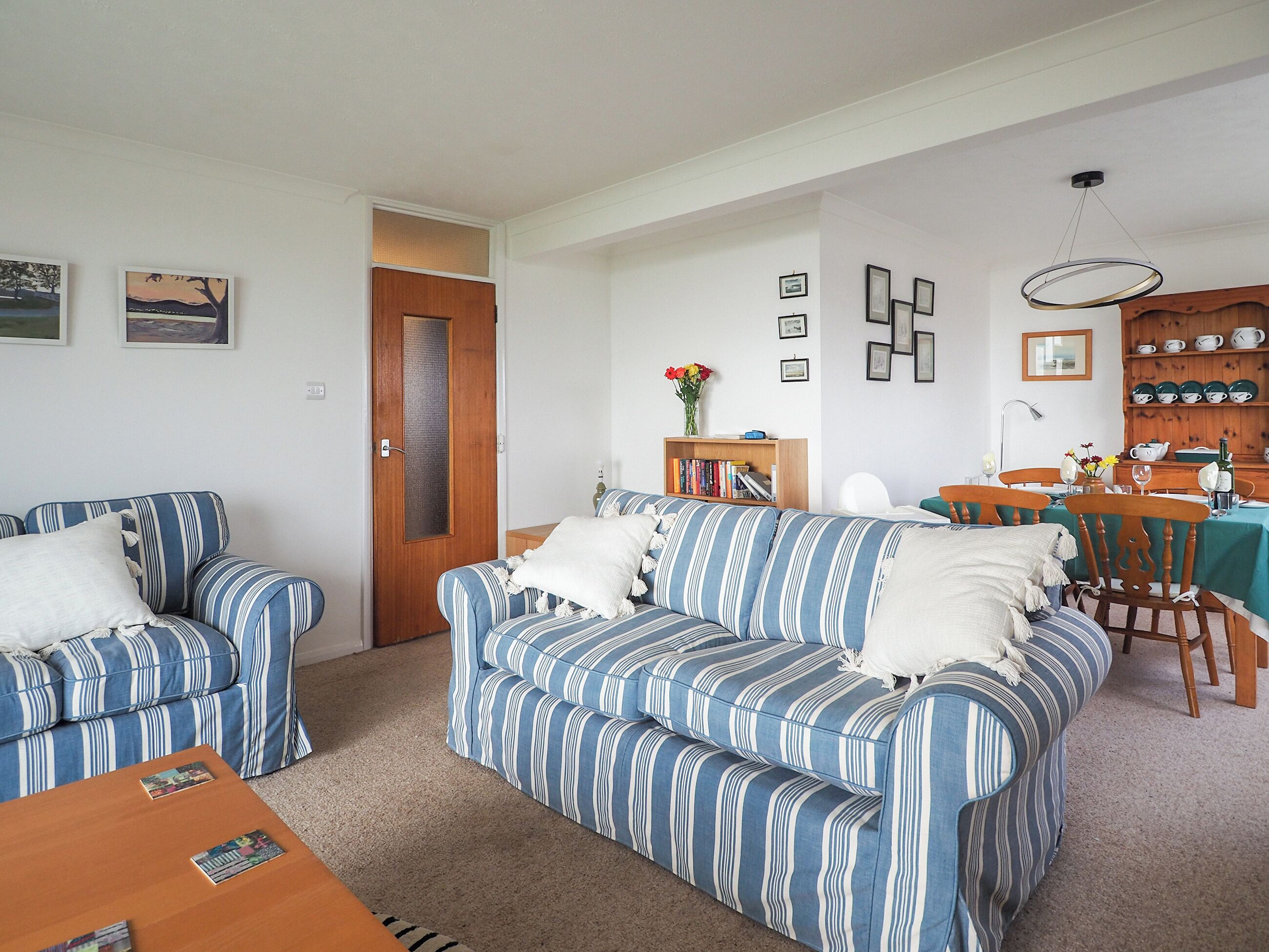 2 Bedroom Accommodation In Bexhill On Sea - Battle