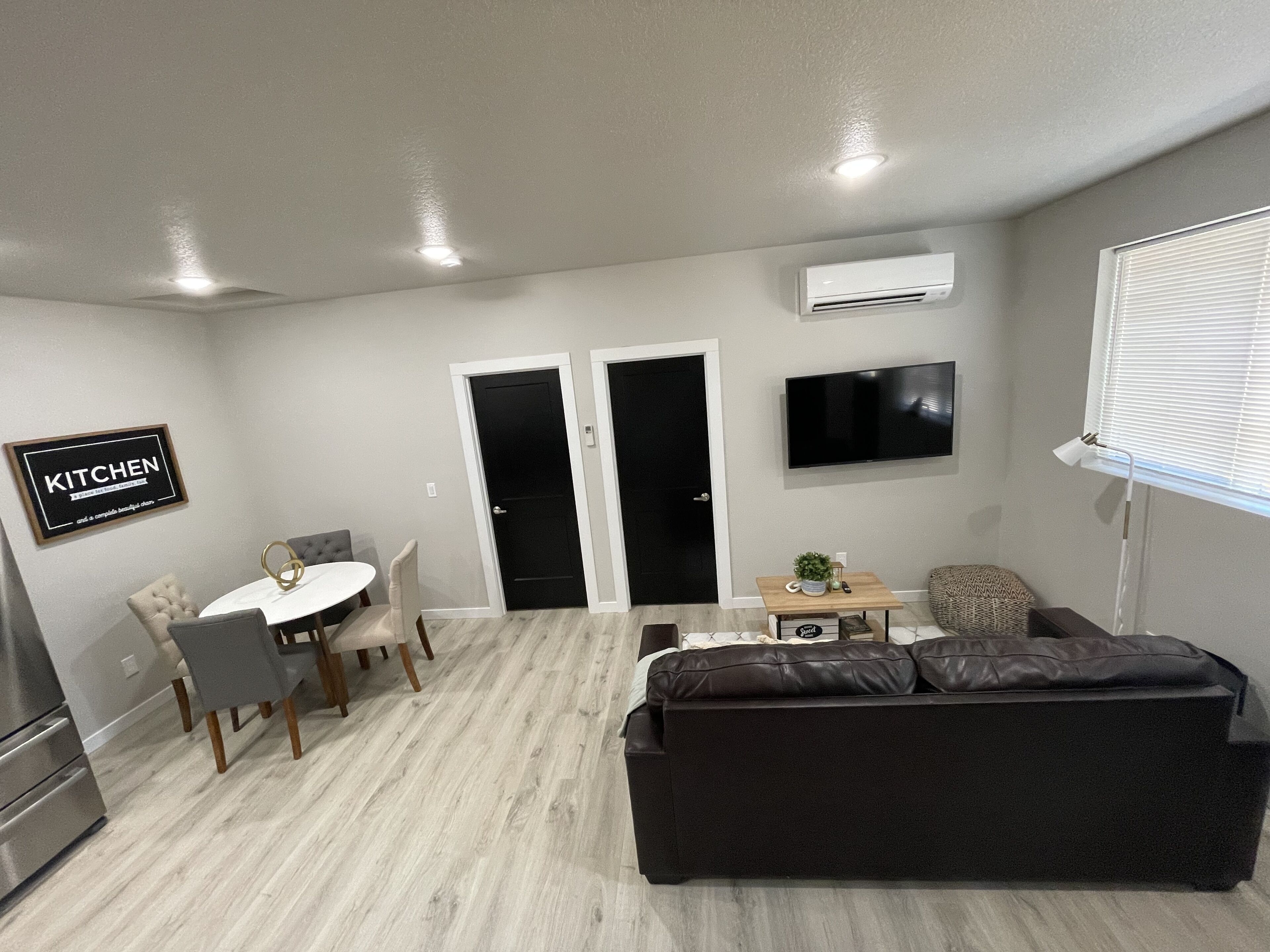 Cozy Downtown Apartment 2br/1bth - Portland, OR