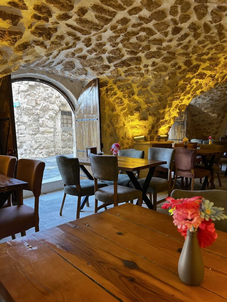 Mons Masius - Midyat
