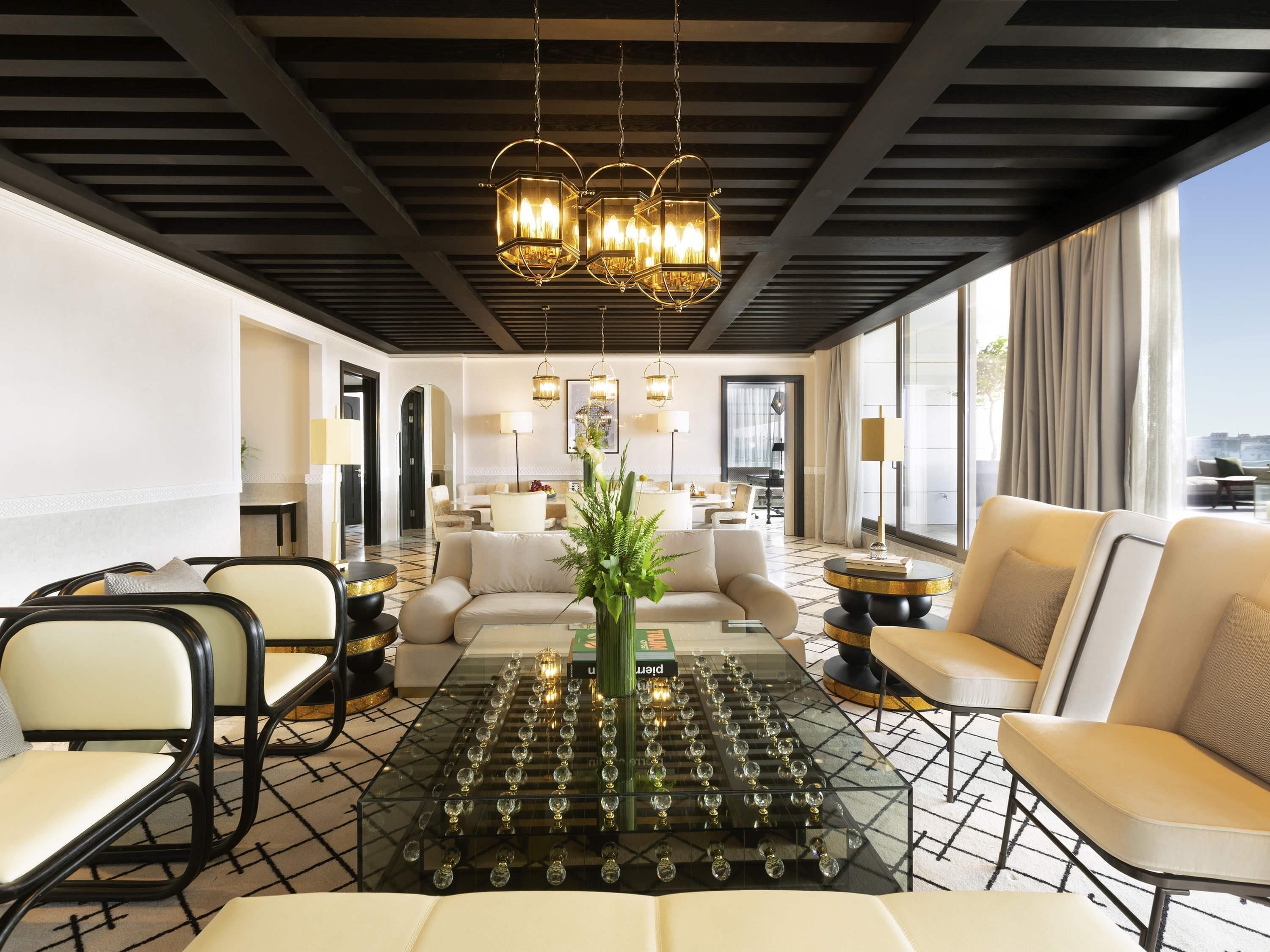 Suite, 3 quartos (Ambassador Gold) | Minibar, cofre no quarto 