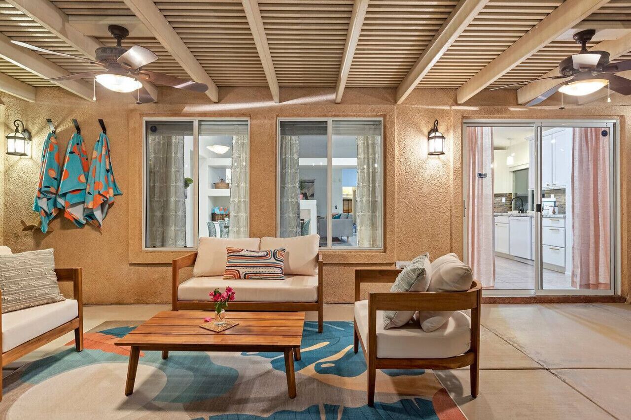 Mini Golf, Hot Tub, Pool (Shared): Family Friendly! - Coachella Festival