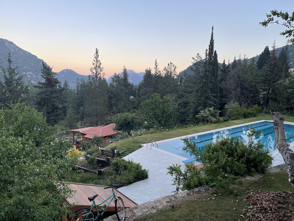Trinitys Forest Bungalows - Antalya Ili, Türkiye