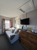 Suite Standard, casa de banho anexa, vista para o jardim (2) | 1 quarto 