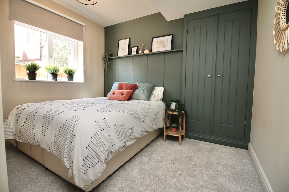 Xxfabulousxx 4 Bed Semi Sleeps 8 - Blackpool