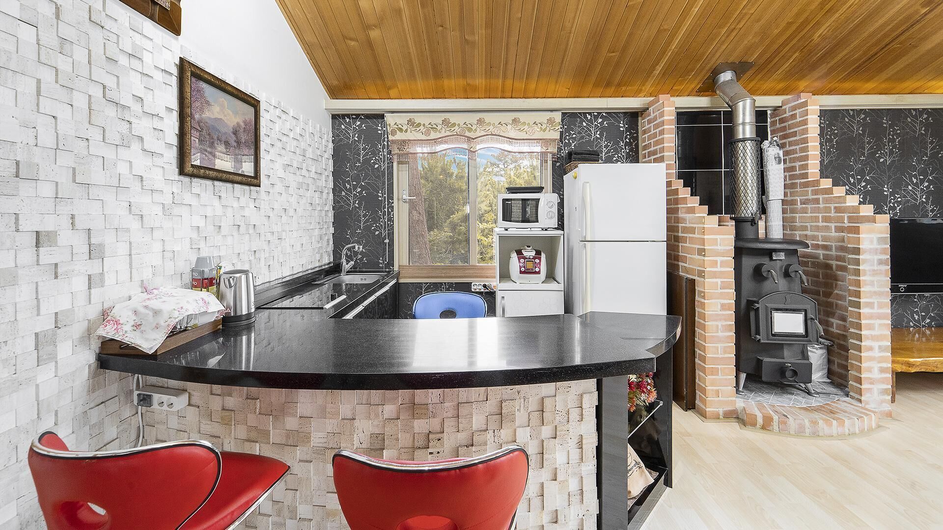 Cozinha privada | Um frigorífico 