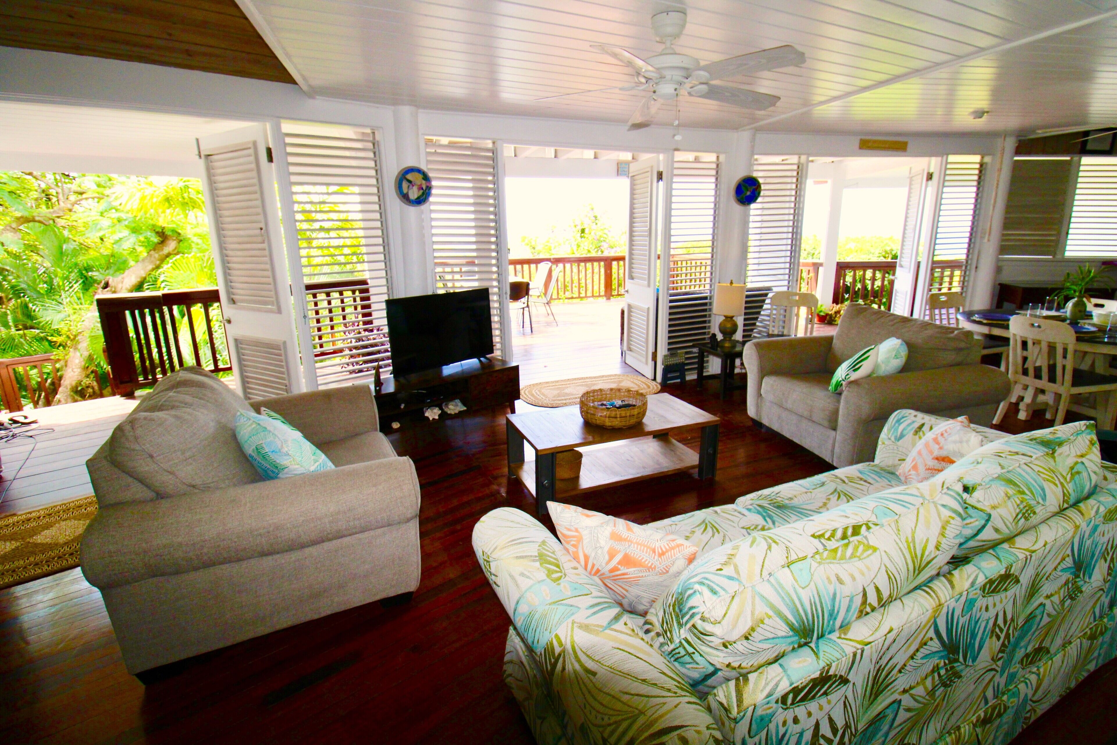Hummingbird Villa - Tropical 3 Bedroom Villa With Panoramic Views - Saint Lucia