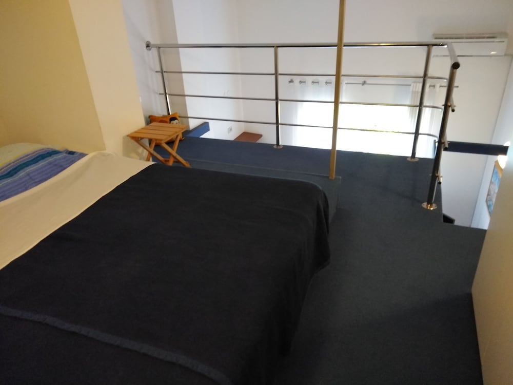 Top Floor Central Residence + Balcony, Wifi, Parking - Umag