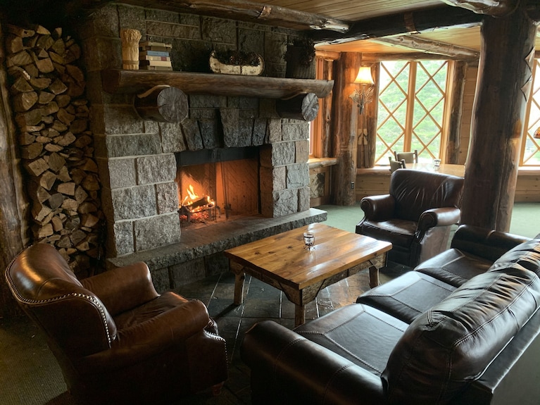 15-45% Off- Whiteface Lodge- Amenities Galore! Rustic Elegance - Saranac Lake, NY