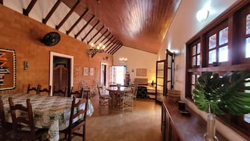 Casa Familiar | Sala de jantar