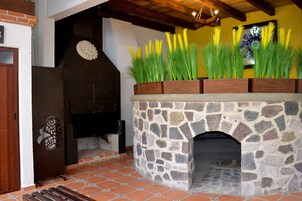 Massagens de pedras quentes, massagens suecas, massagens tailandesas 