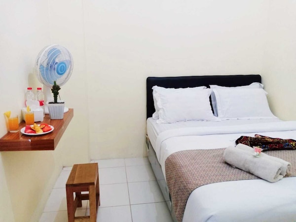 Penginapan Mutiara Syariah - Bukittinggi