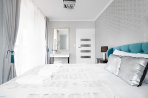 2 quartos, roupa de cama fornecida 