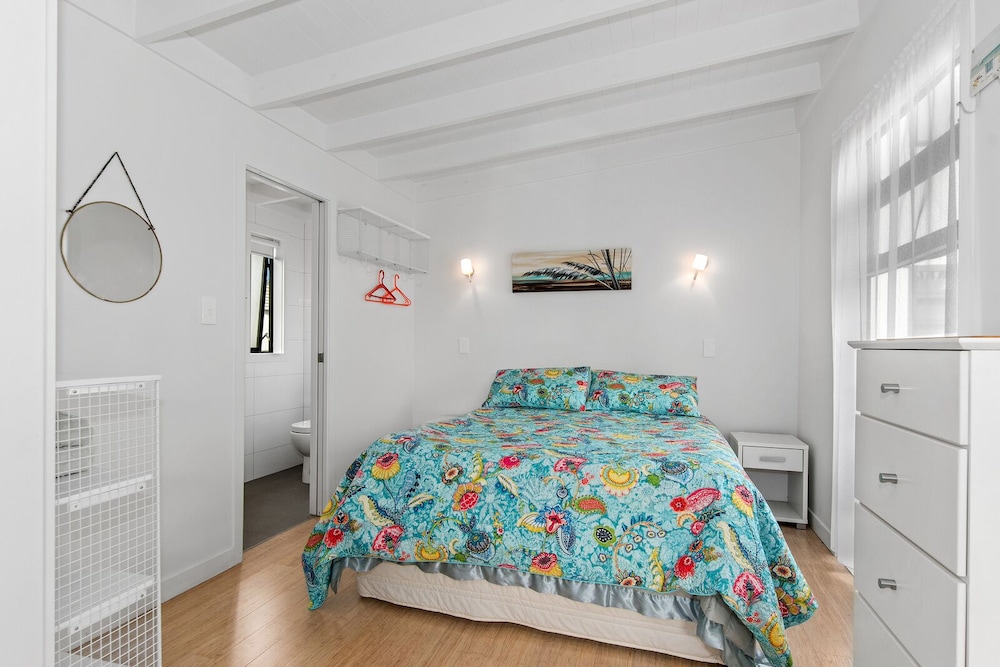 Bayside Beauty Matapouri Holiday Home - Tutukaka