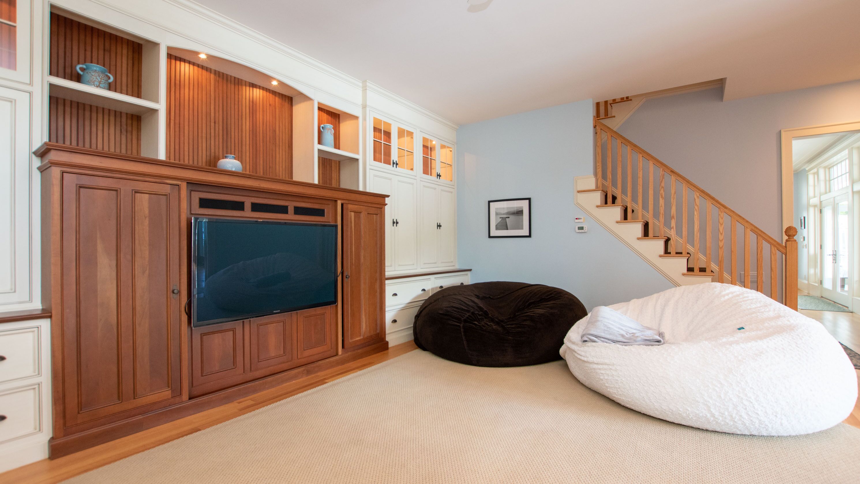 Peaceful Sanctuary: The Definition Of Lakefront Luxury - Finger Lakes, NY