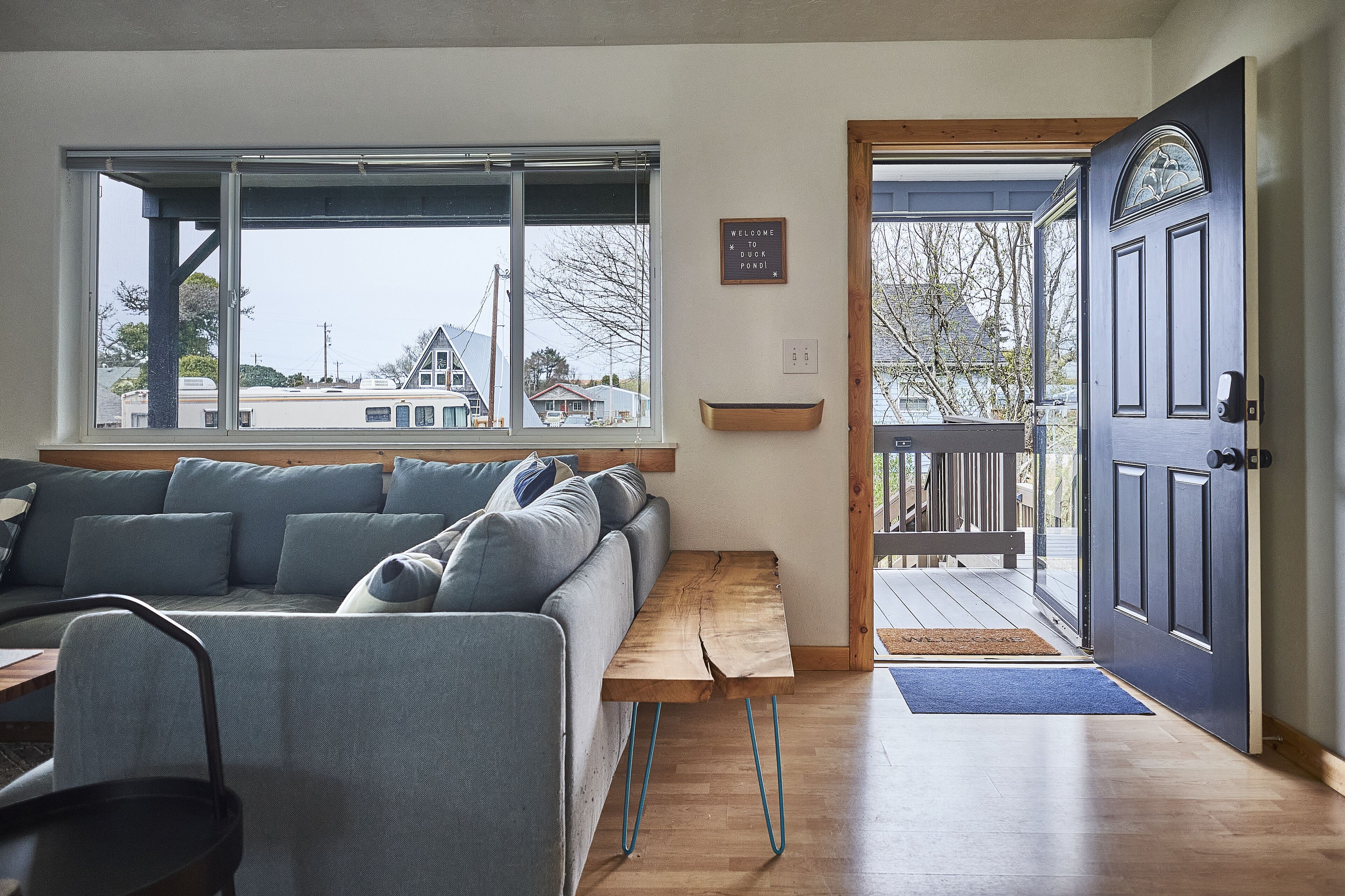 3 Minute Walk To Beach! Dog And Family Friendly, Bright & Modern House - Rockaway Beach, OR