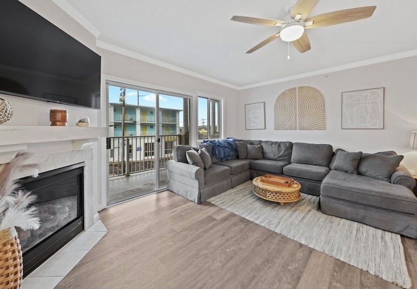 Beach View- Large Family Friendly 3 Bedroom Condo - Ocean City, MD