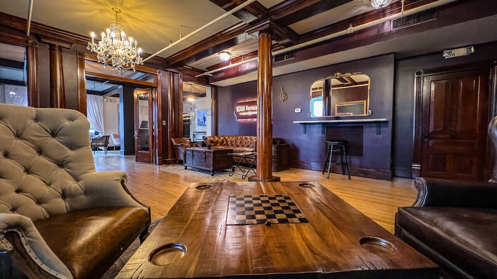 Junior Suite - 1 King · The Jefferson Inn Rm. 15 - Pinehurst, NC