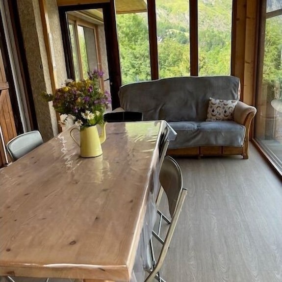 Chalet Lo Grané - Quatre Chambres Chalet, Couchages 8 - Saint-Jean-de-Maurienne