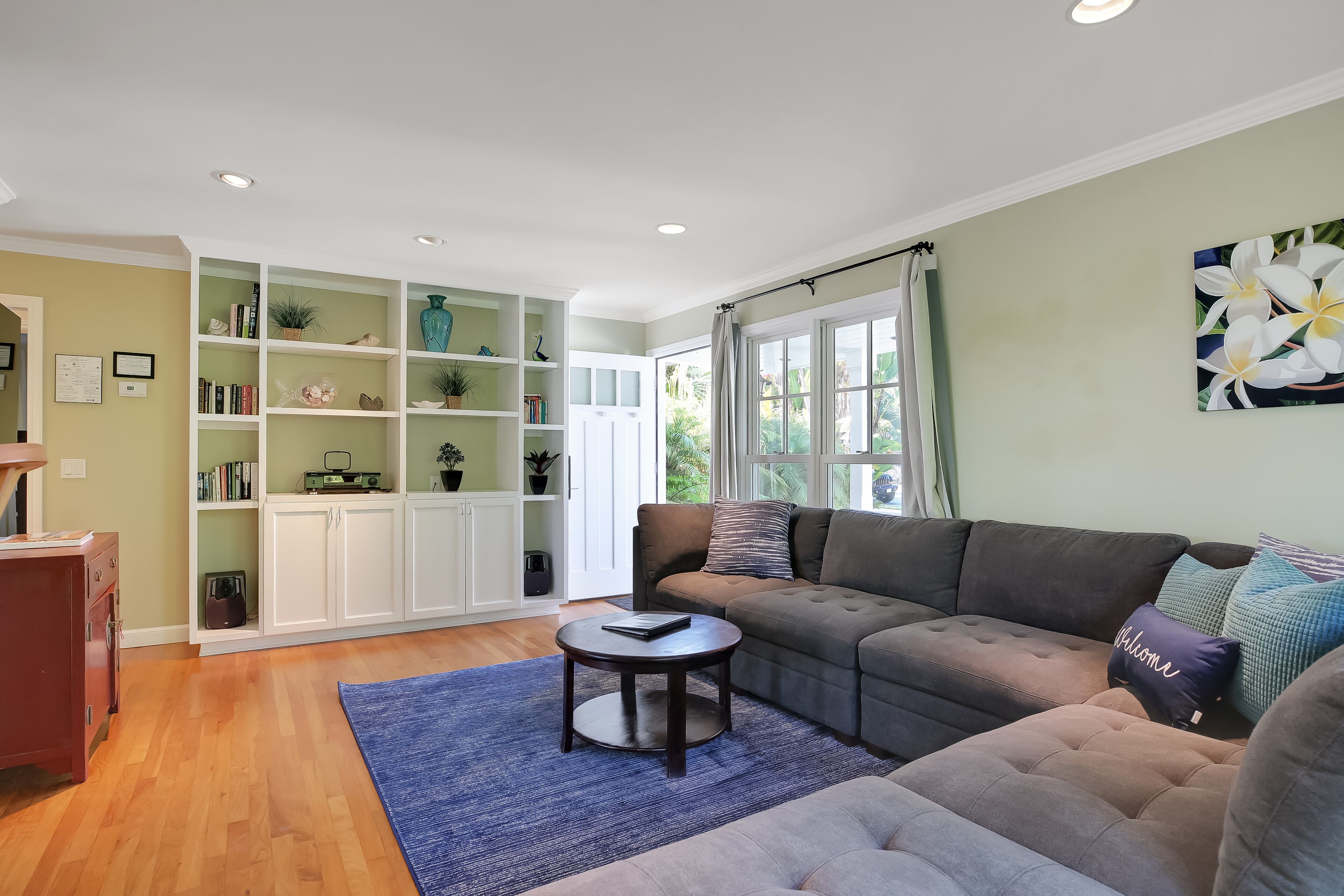 Little Palm Cottage - Steps From Shoreline Park, Walk To Beach, Live Like A Local - Santa Barbara, CA